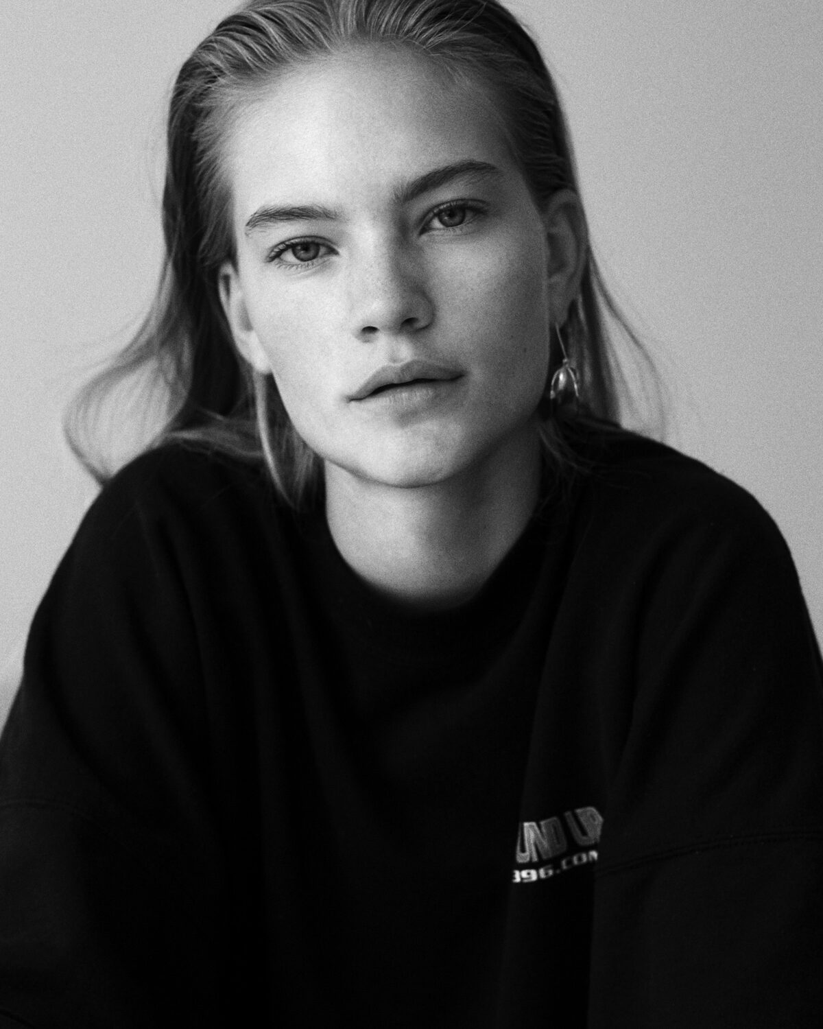 Michela Strate - Skins Model Management